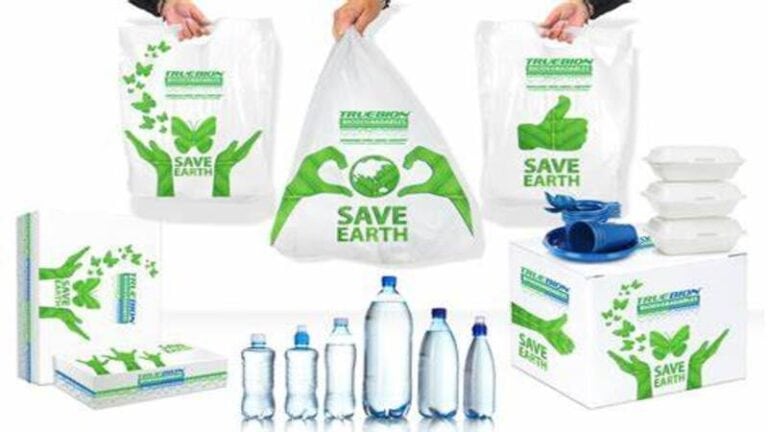Paper vs.Plastic Packaging: Environmental Impact