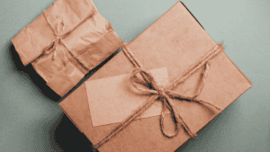 Boxes vs. Bags: Guide to Choose the Right One